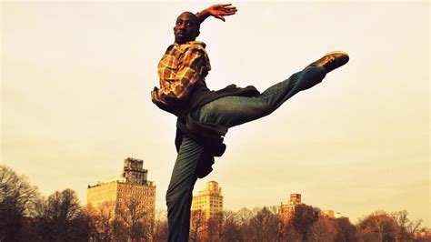 Ricarrdo Hunter Valentine Named Finalist For Danceusa Fellowship