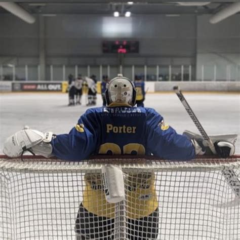 Carsten Lembit Porter Stats Contract Salary And More