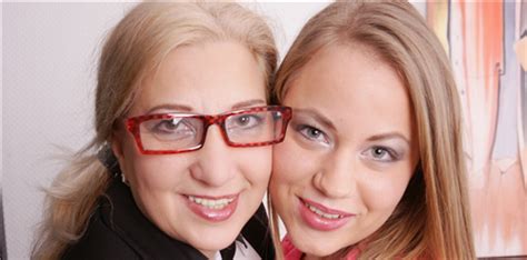 Mature Nl Old And Young Lesbians Eating Each Others Ass Forumporn