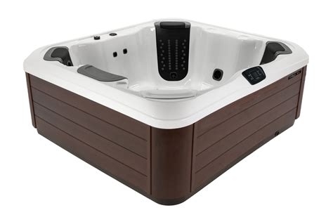 Bullfrog Spas Model R6 Limited Availability Hot Tubs And Swim Spas