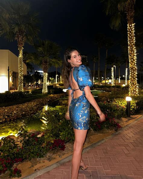 ლიზა ჩიჩუას შთამბეჭდავი ფოტოები დუბაიდან კვირის პალიტრა