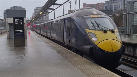 Southeastern Class 395 Javelin Enters St Pancras Intl Youtube