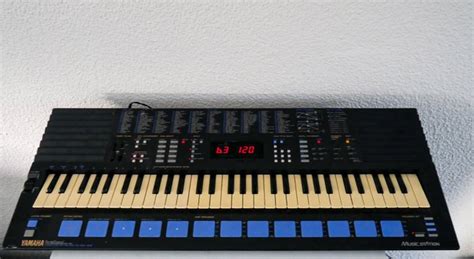 yamaha fm synth portasound pss 680 germany 1980s catawiki
