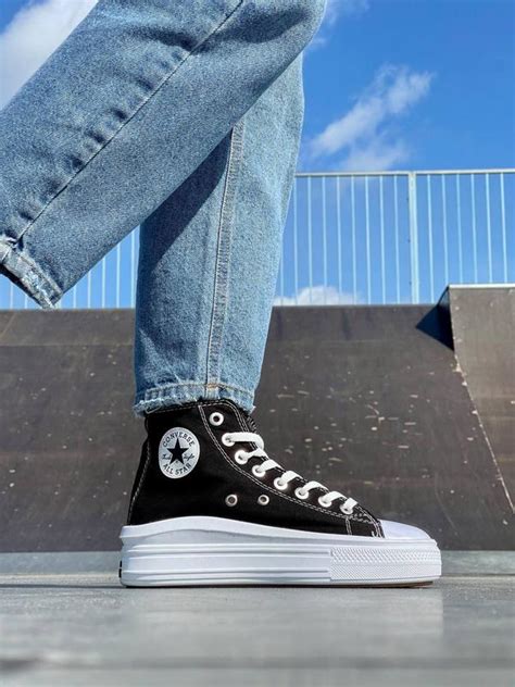 Кеди на платформі Converse Ctas Move Hi Black Ii — ціна 1978 грн у