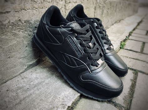 Кроссовки Reebok leather черные Fresh 2, натуральная кожа - Room78