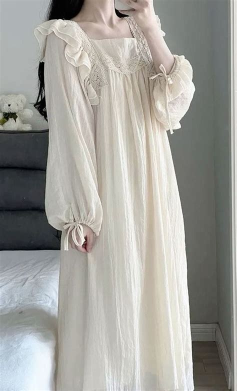 Pin By Naryman On منشوراتي المحفوظة In 2024 Night Gown Dress Night Gown Night Dress