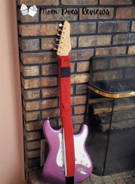The String Sling Is The Perfect T For Guitar Lovers