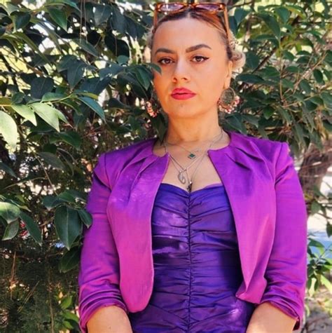 თეა ეს ყურუმსაღი უბერებელი 😍💜გილოცავთ თბილისობას💜😍 Facebook