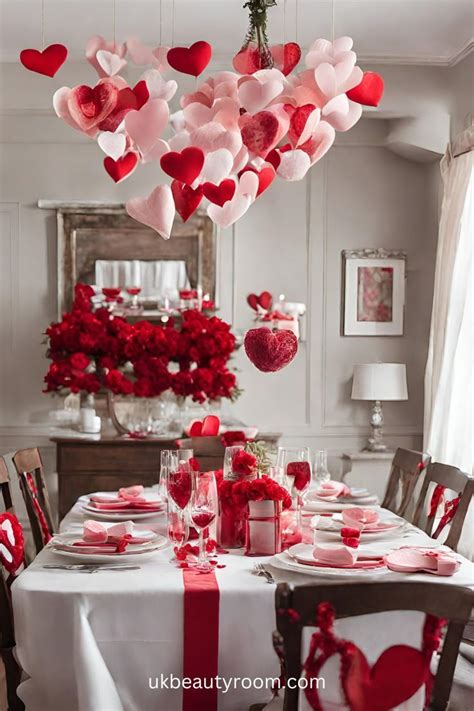 13 Simple Ideas For Valentines Day Decorations Valentines Party