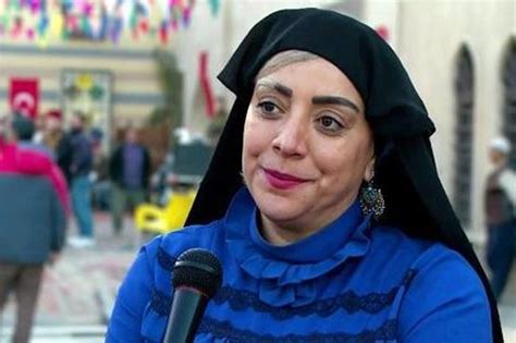 شكران مرتجى تنشر صورة مؤثرة من تحت الانقاض جراءة نيوز