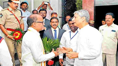 Tirumala తిరుమల చేరుకున్న చీఫ్‌ జస్టిస్‌ ధీరజ్‌సింగ్‌ Justice Dheeraj Singh Thakur Chief