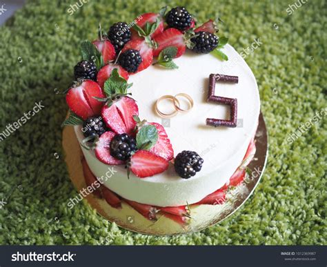 5th Wedding Anniversary Cake