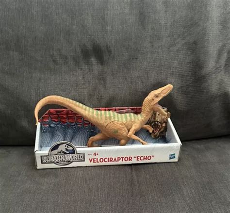 Echo Velociraptor Action Figure Toy Hasbro Jurassic World Dinosaur Jurassic Park £1499