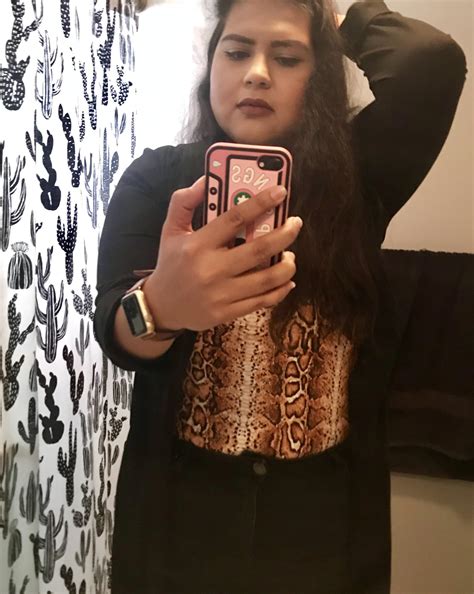 Slither Into My Inbox Scrolller