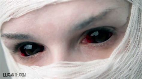 How To Insert And Remove Red Sclera Contact Lenses Youtube