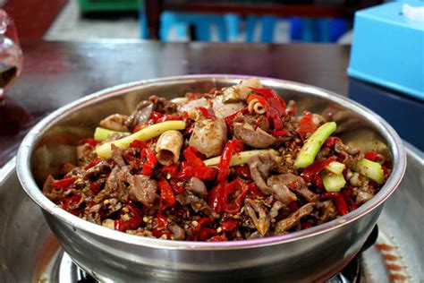 正宗的重庆黔江鸡杂 原来是酸辣味的 陕西频道 凤凰网
