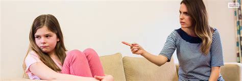 Toxic Mother Signs To Spot And Ways To Deal With Them