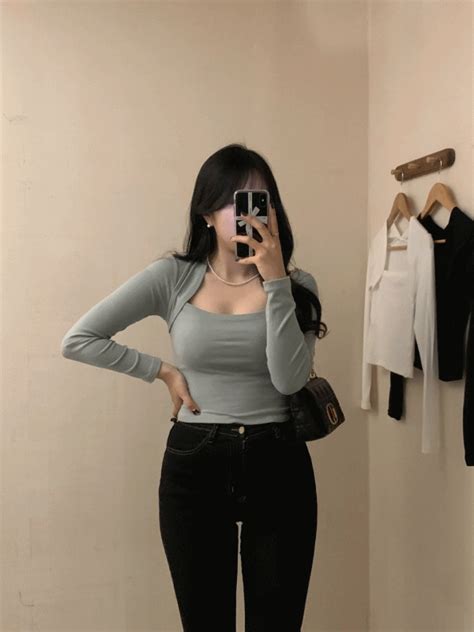 [핏보장] 할리 스퀘어넥 기본티 3col 에이블리