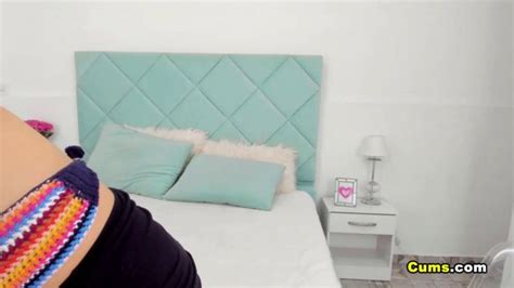 A Curvy Woman Plays With Her Pussy Realcums2023