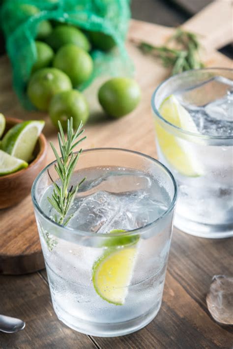 Classic Gin And Tonic Recipe 2020 Masterclass