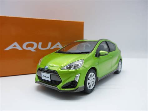 Yahooオークション 130 トヨタ アクア Xアーバン Aqua 中期 X Urba
