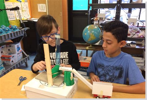 Anchoring Phenomena With Mystery Science