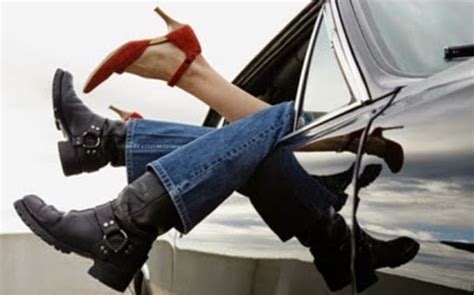 News Africa Couple Caught In Car Sex Drives Off With No Clothes On