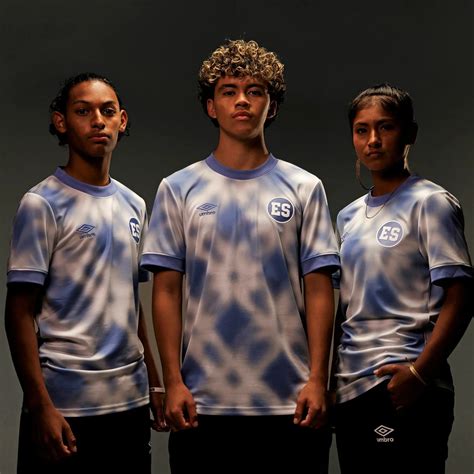 Umbro 2025 26 El Salvador Mens Pre Match Soccer Jersey In 2025