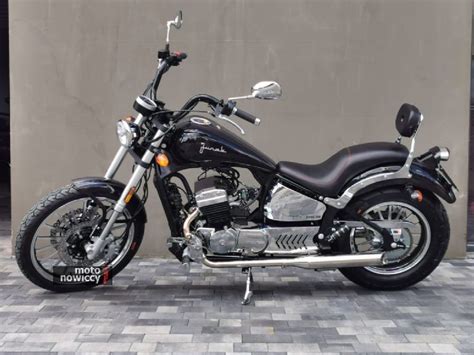 Junak M16 125 Motocykl Czarny