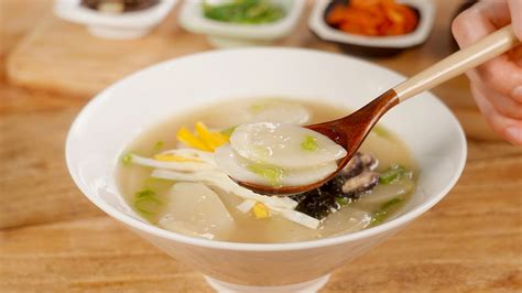 설날 떡국 누구보다 빠르게 남들보다 맛있게 만드는 법 Feat 솜씨당 오늘육수