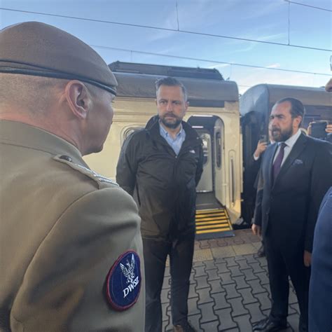 Польща та Україна підпишуть угоду щодо співпраці у сфері безпілотників Trueua