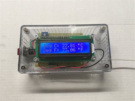 interfacing pic16f887 with lm335 temperature sensor 52 off