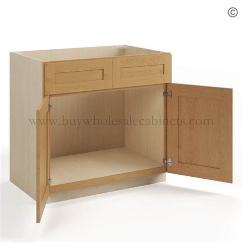 Treasure Chest Shaker Sink Base With Double Doors And False Drawers Bwc