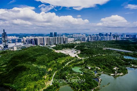 贵阳观山湖区图片全景大山谷图库