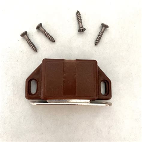 กันชนแม่เหล็ก แม่เหล้กติดมุ้งลวด ประตู หน้าต่าง แถมน็อต Shopee Thailand