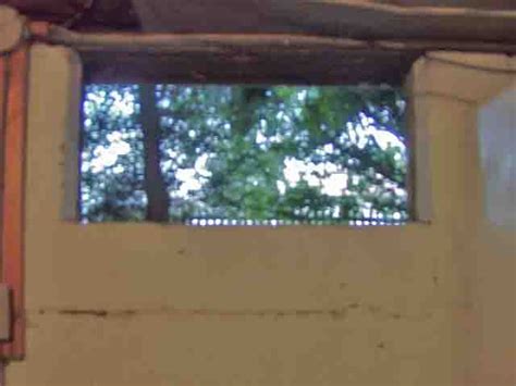 How To Install Glass Block Windows With Pictures Tom S Tek Stop