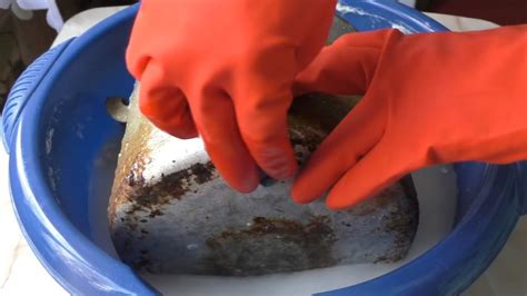 Как очистить алюминиевую кастрюлю от черноты