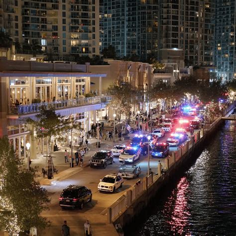 Miami Mall Incident Timeline What Police Say Happened Step By Step