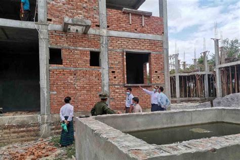 ငါန်းဇွန်မြို့၌ ဝန်ထမ်းအိမ်ရာ ၄ ခန်းတွဲ ၄ ထပ်ဆောင် တည်ဆောက်နေမှုအား ကွင်းဆင်းကြည့်ရှုစစ်ဆေး
