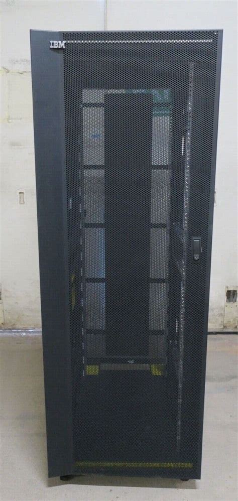 Ibm 7014 T00 36u Server Network Rack Cabinet Enclosure 1098 X 644mm With 1 Side