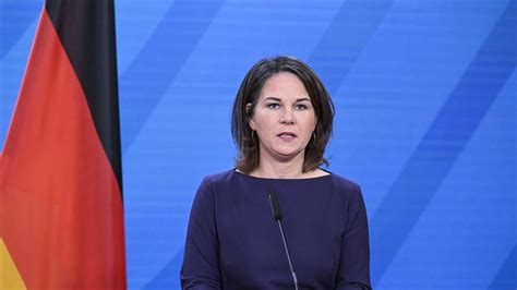 Германската министърка на външните работи предупреди за руски сенчест флот