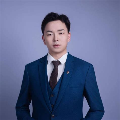 欧洲超级杯：巴黎圣日耳曼vs热刺，白百合能挡住大巴黎的进攻吗？赛季切尔西欧冠