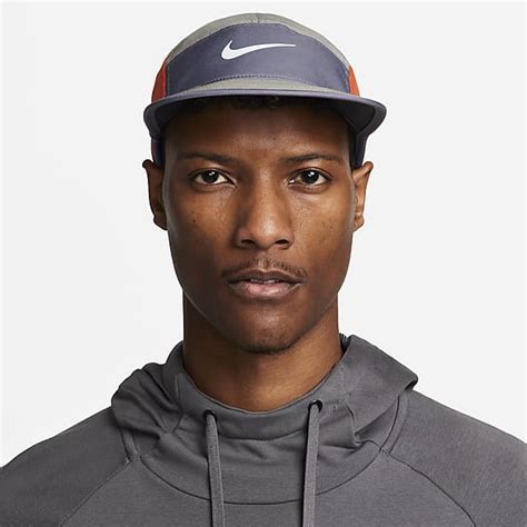 Unstructured Nike Ie