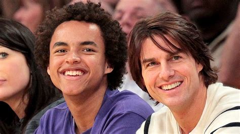 Hollywood News Tom Cruises Son Connor Makes Rare Public Appearance In Nyc 🎥 Latestly