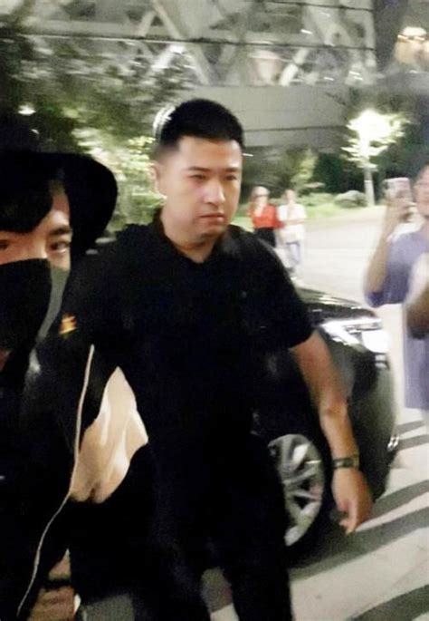 王一博不是乐华 肖战保镖是乐华黄明昊的！颜值被调侃是胖版金瀚，王一博介绍的？ 随意云