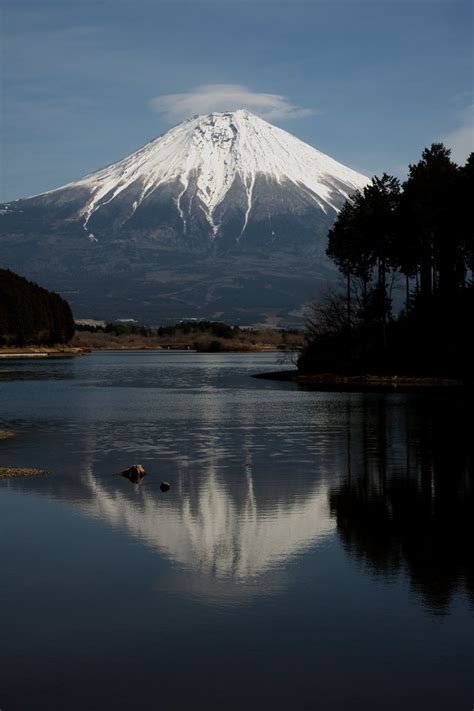 Mt Fuji reflection HDR 田貫湖からの富士山 At View spot of Lake Ta Flickr