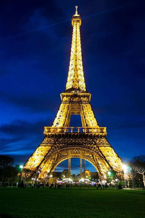 Social Trends Toureiffel