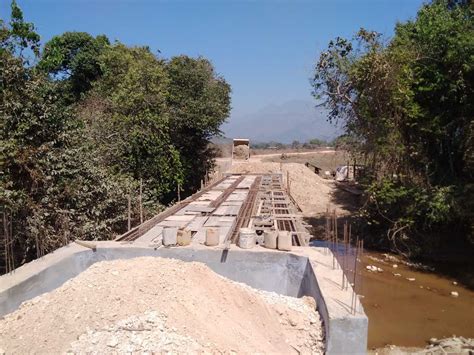 ပိုင်ကျုံမြို့ မိုးနိုင်း ညာပရော မိကြောင်ရွာချင်းဆက်လမ်းပေါ်၌ ကရင်ပြည်နယ်အစိုးရအဖွဲ့ နယ်စပ်ဒေသ ဖ