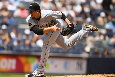 Pregame Charlie Mortons Curveball Breaking More Than Ever Bucs Dugout