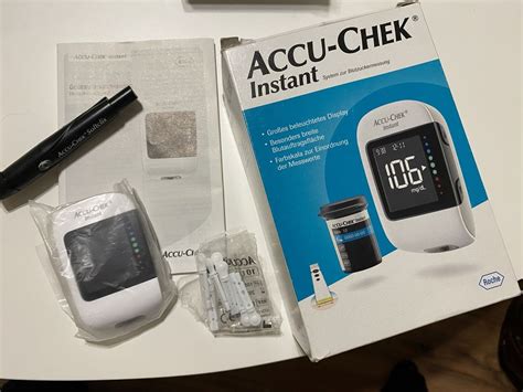 Accu Chek Instant Глюкомер гр Русе Център • Olx Bg